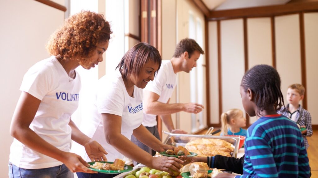 How Volunteering is Good for Your Health – INFINITI of South Atlanta Blog